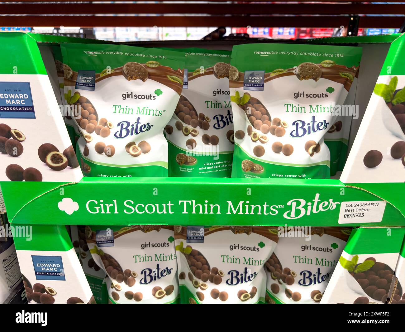Thin mints display hi-res stock photography and images - Alamy