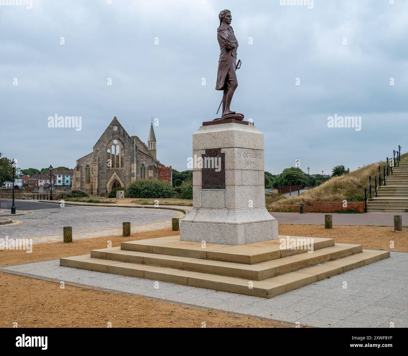 Admiral Lord Nelson's statue in Bath Square, Old Portsmouth, Hampshire ...