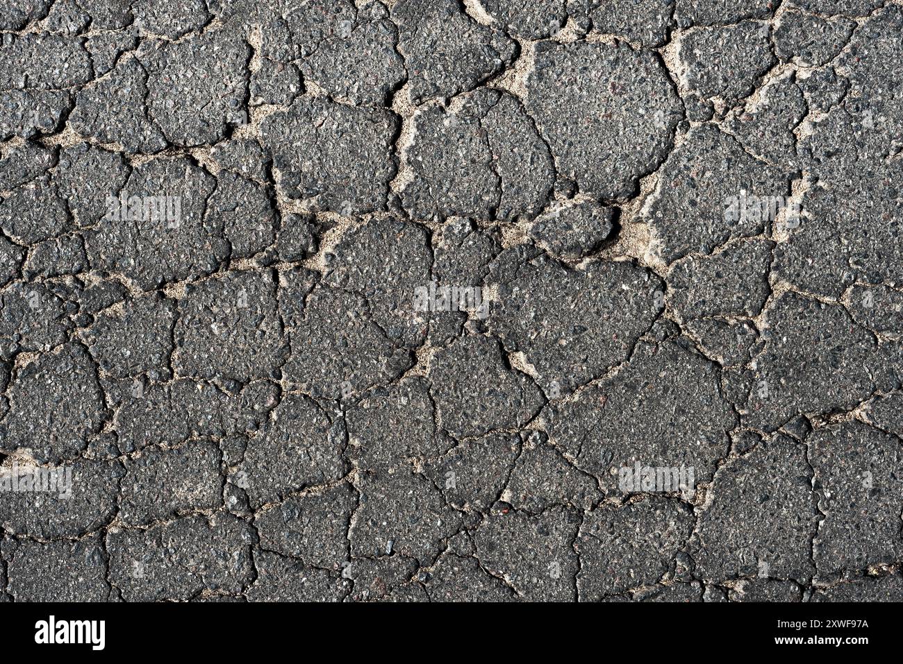 Cracked asphalt texture hi-res stock photography and images - Alamy