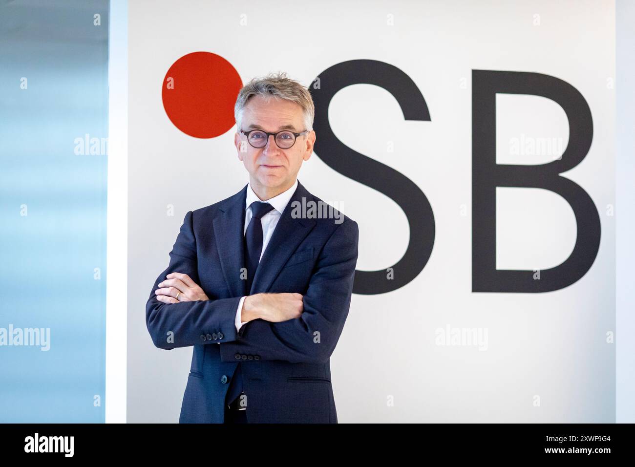 Ceo of swiss re hi-res stock photography and images - Alamy