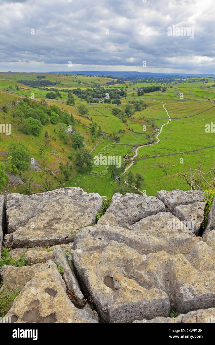 Above Malham Cove on the Limestone Pavement, Pennine Way, Malham ...