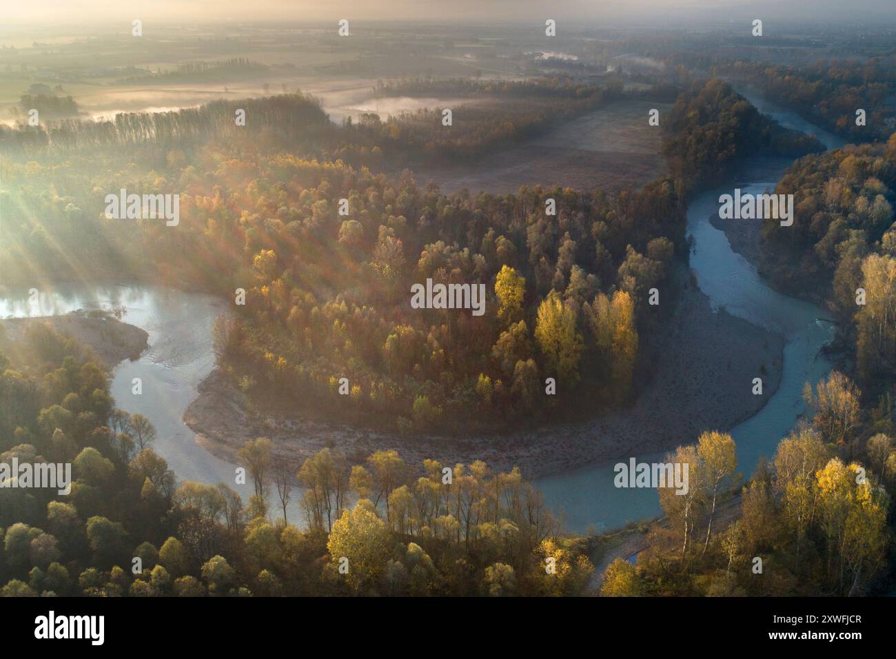 River meander subject hi-res stock photography and images - Alamy