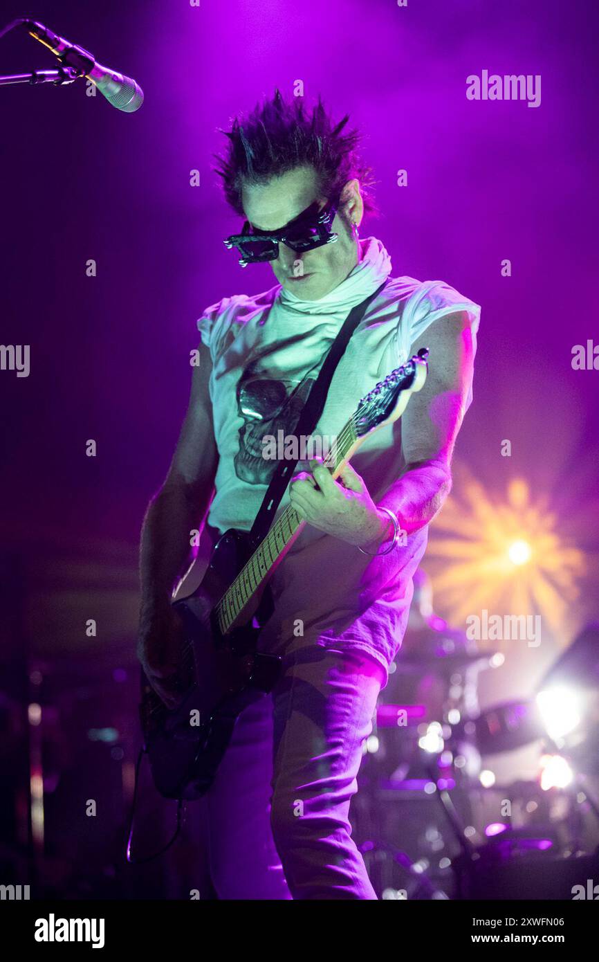 Irving, Texas, USA. 18th Aug, 2024. DANIEL ASH, guitarist and vocalist ...