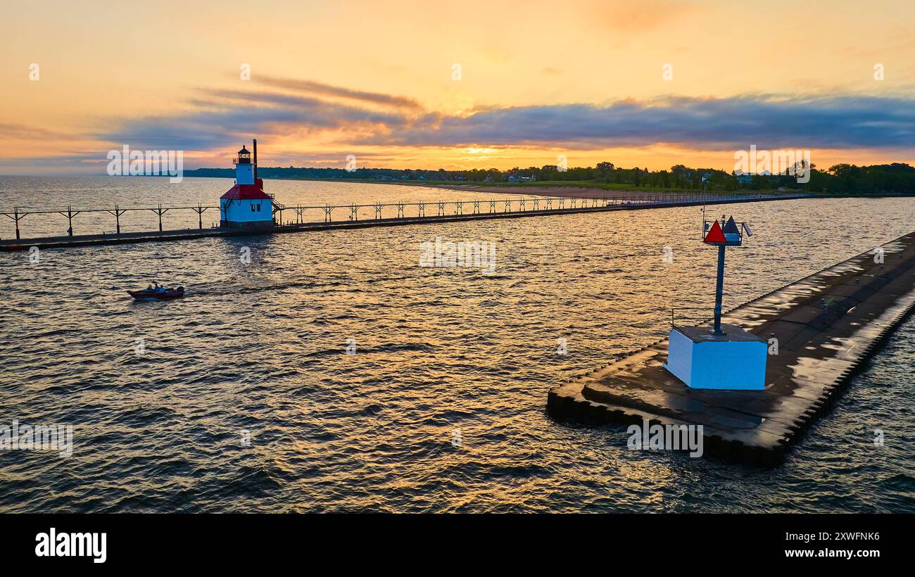 St. joseph north pier lighthouse sunset hi-res stock photography and ...