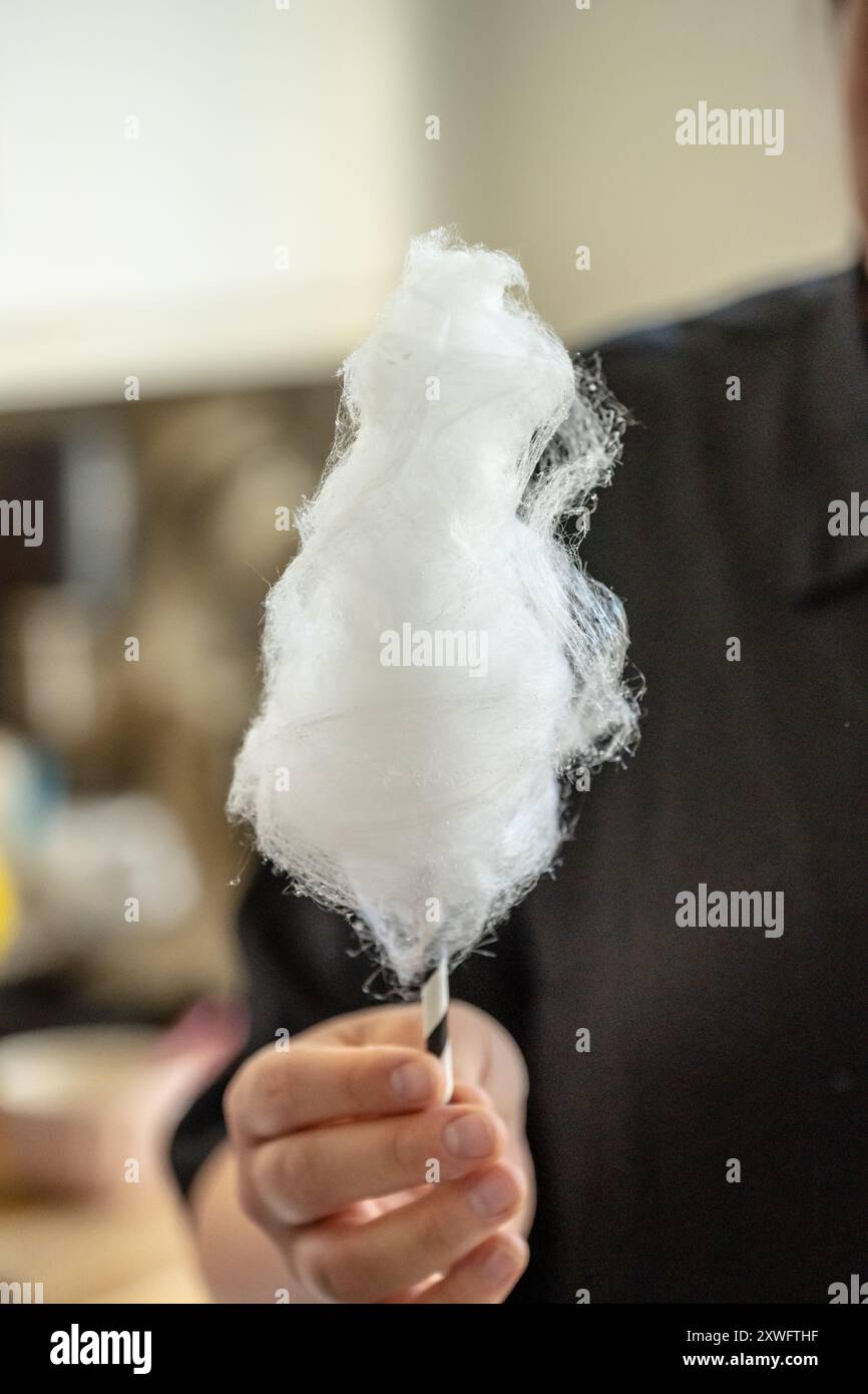 Gourmet cotton candy hi-res stock photography and images - Alamy
