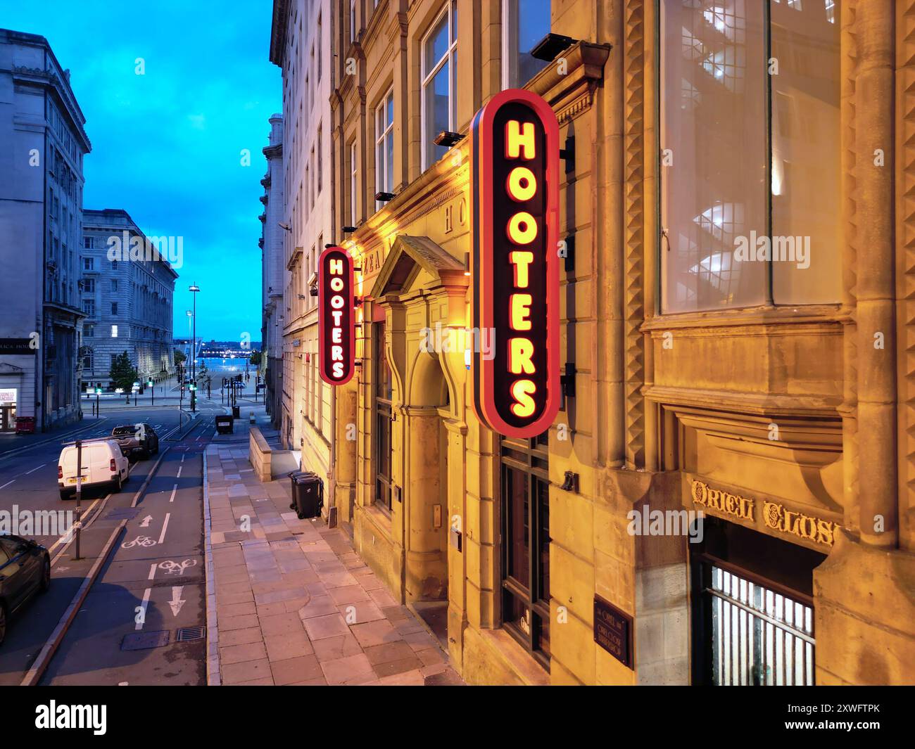 Hooters bar and restaurant on Water St Liverpool Stock Photo - Alamy