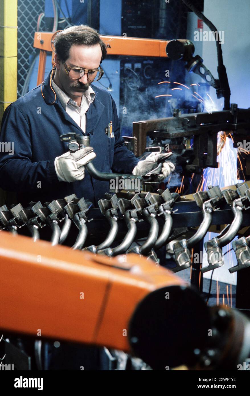 Welding quality control hi-res stock photography and images - Alamy