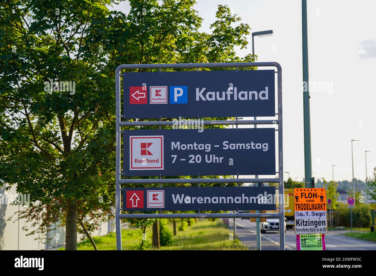 Straßenbeschilderung hi-res stock photography and images - Alamy