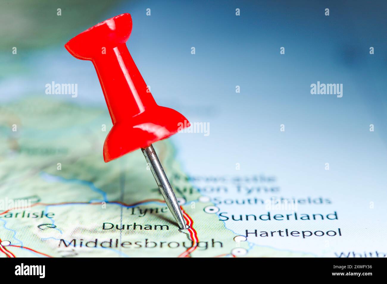 Durham, Great Britain pin on map Stock Photo - Alamy