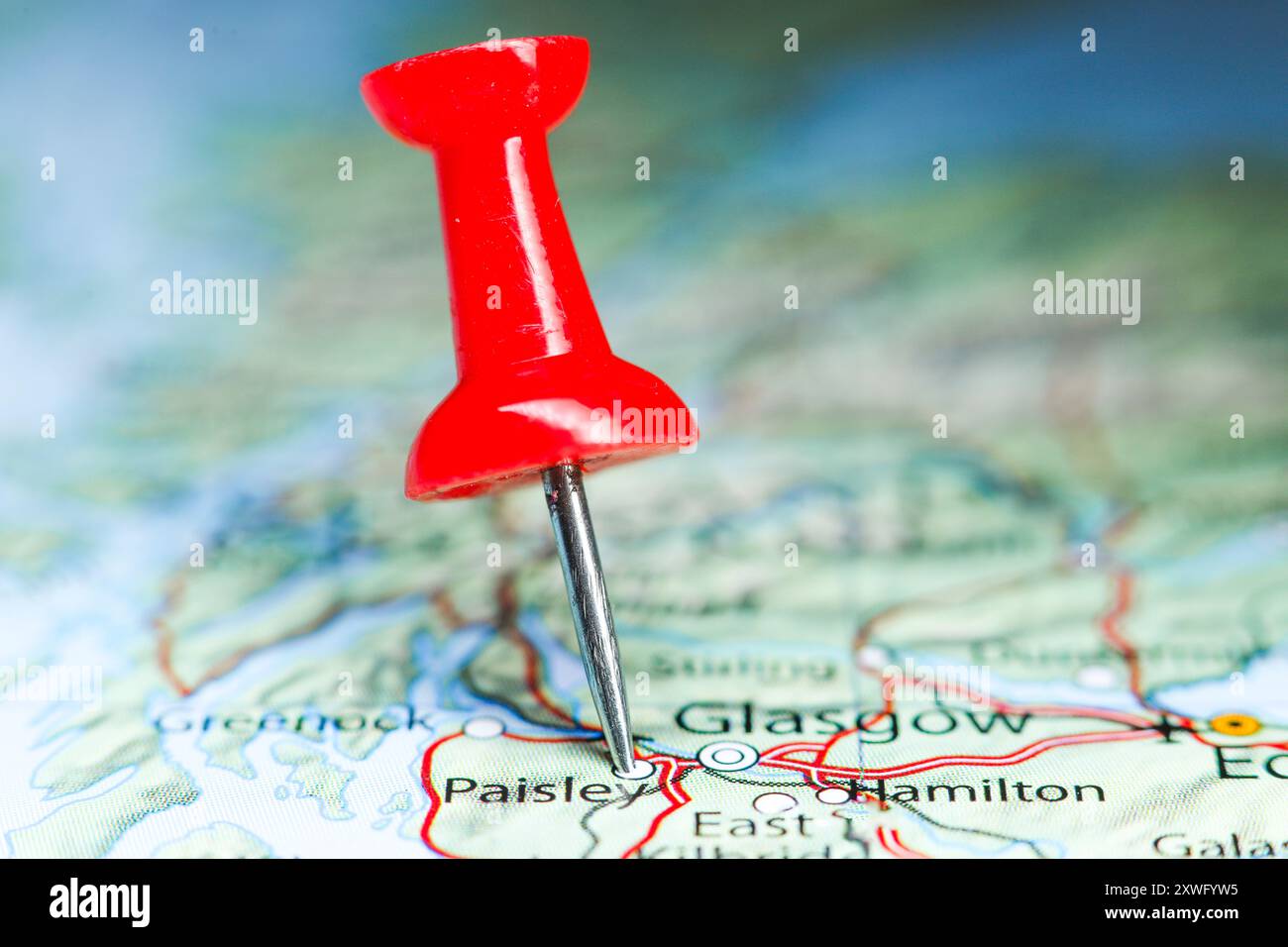 Paisley, Great Britain pin on map Stock Photo - Alamy