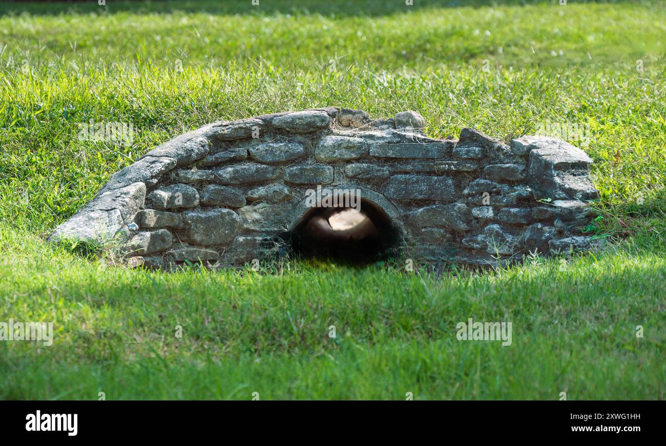 Drainage construction floor hi-res stock photography and images - Alamy