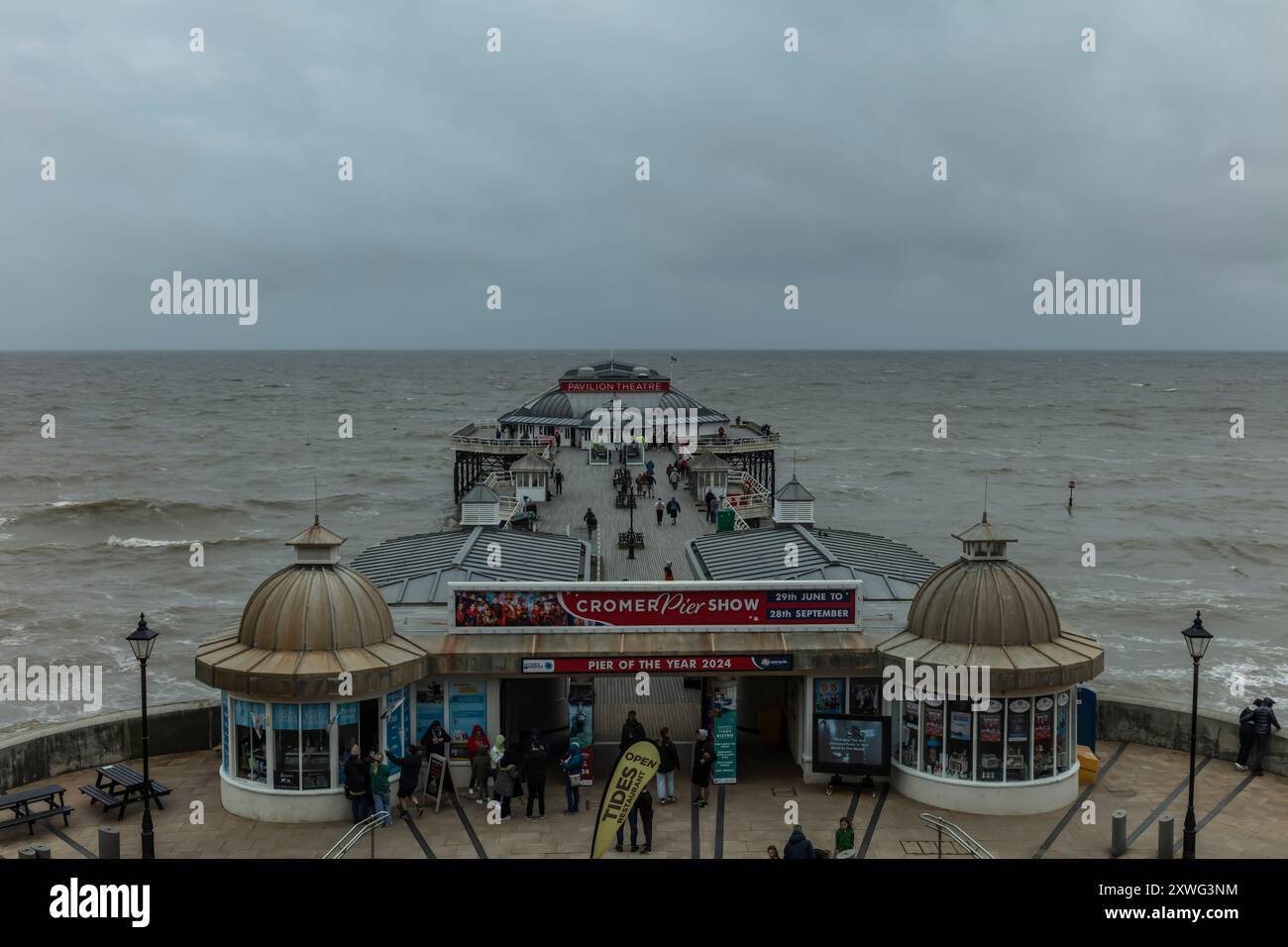 Cromer uk pier show hi-res stock photography and images - Alamy
