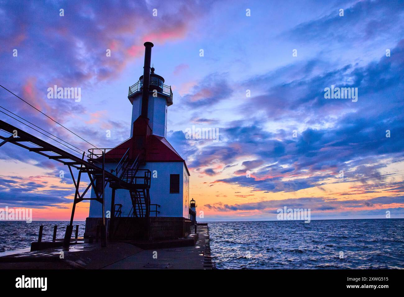 St. joseph north pier lighthouse sunset hi-res stock photography and ...