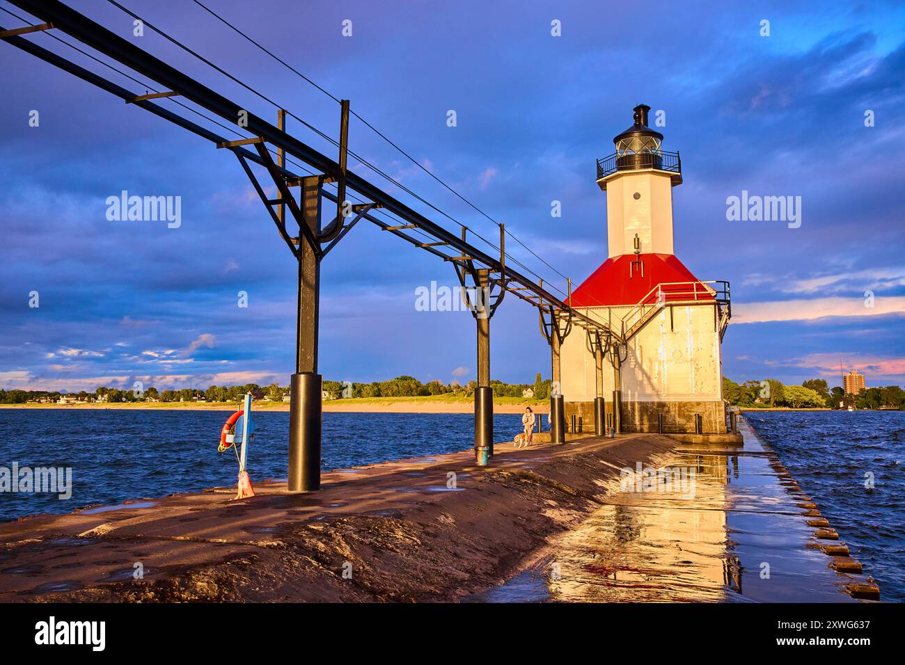 St. joseph north pier lighthouse sunset hi-res stock photography and ...