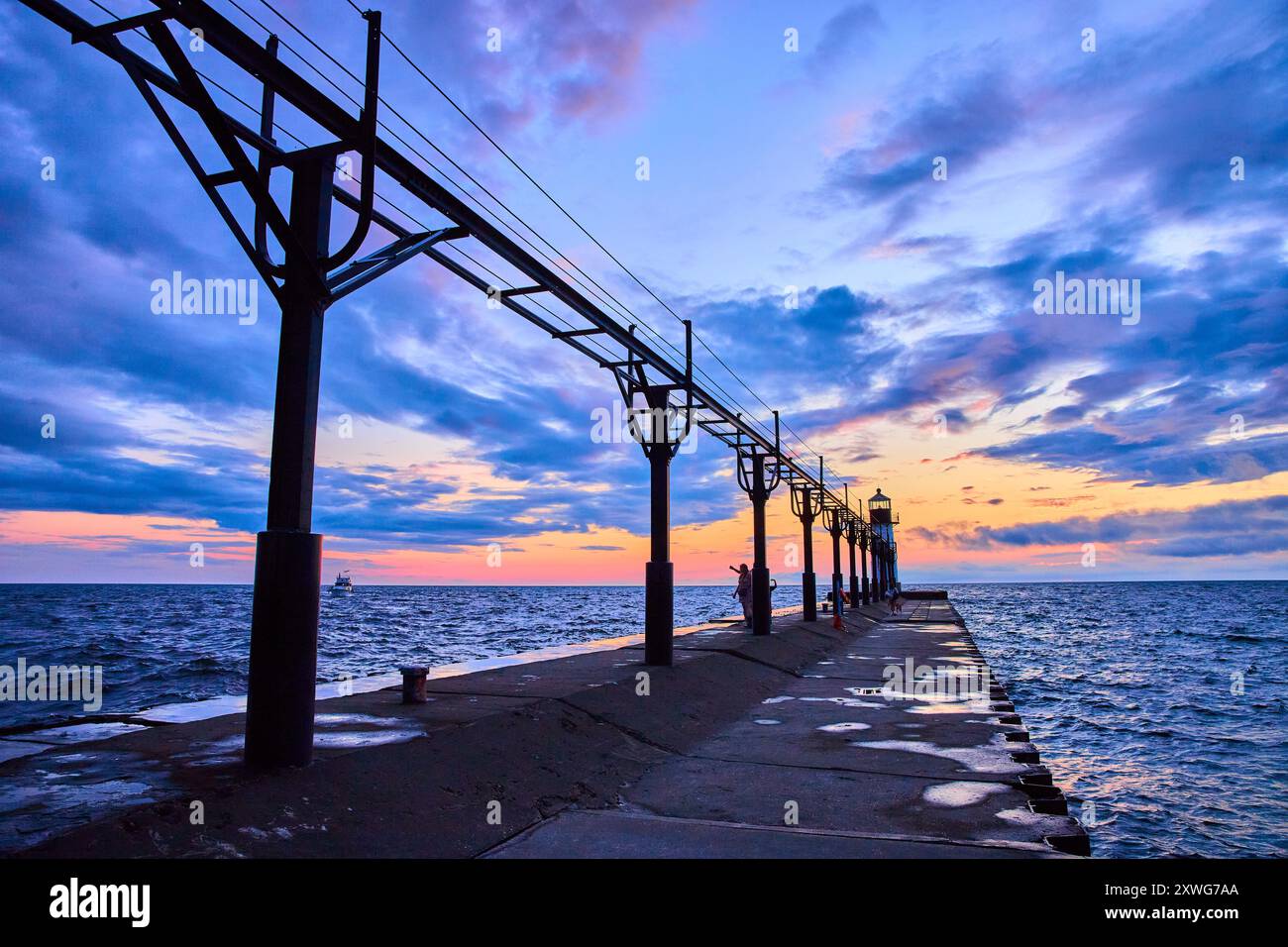 St. joseph north pier lighthouse sunset hi-res stock photography and ...