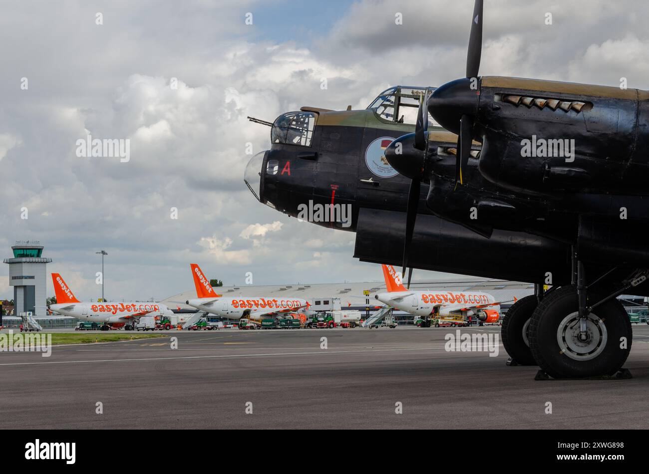 Canadian Warplane Heritage Museum Avro Lancaster FM213, known as the ...