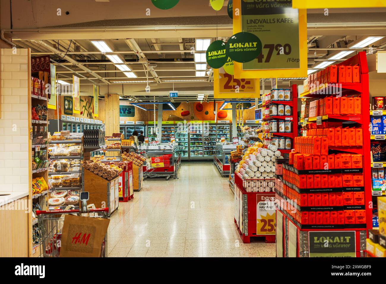 Promotional display store aisle hi-res stock photography and images - Alamy