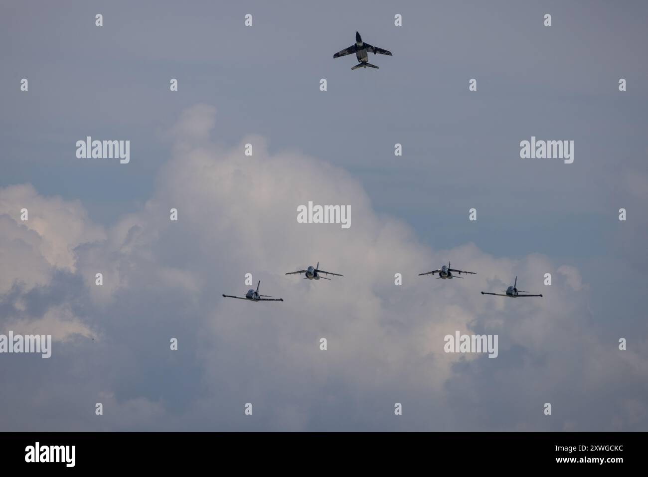 Kennedy Space Center, USA. 19th Aug, 2024. Jet flyover and briefing ...