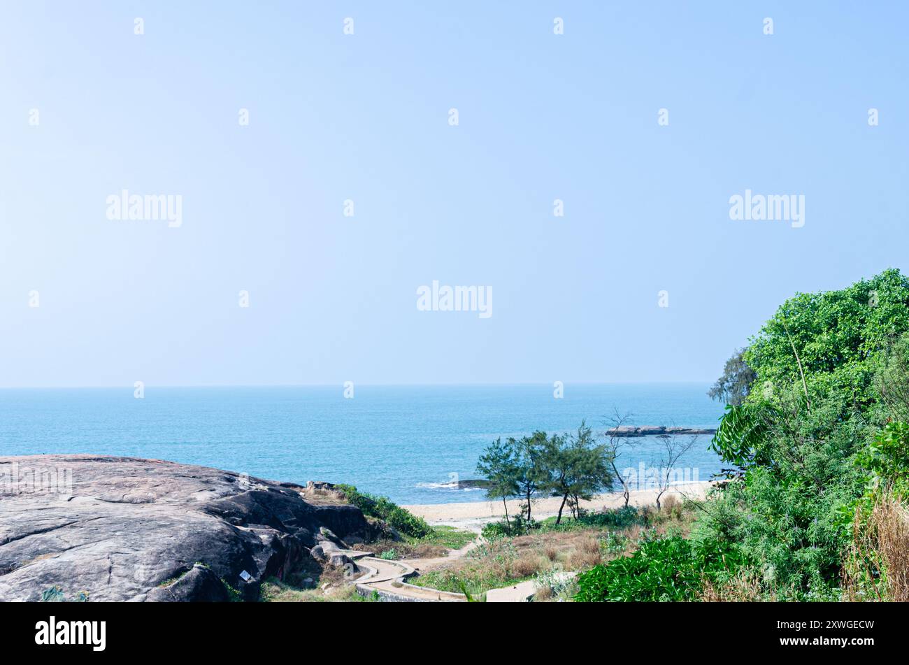 Rocky beach of Someshwar in Mangalore, India Stock Photo - Alamy