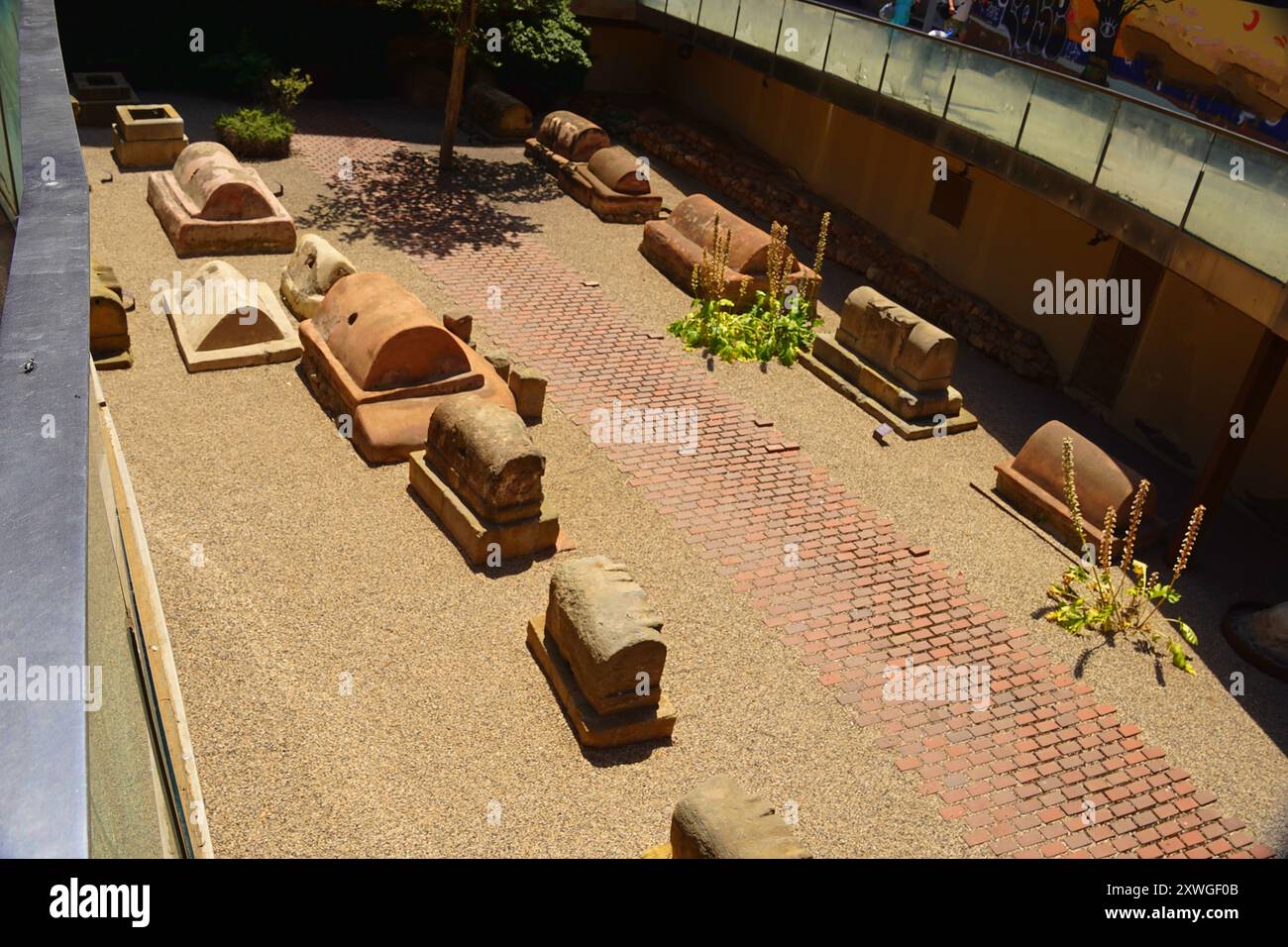 Roman era cemetery hi-res stock photography and images - Alamy