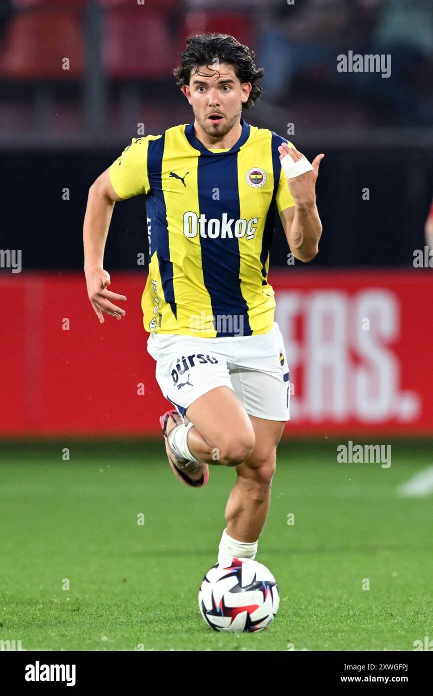 VALENCIENNES - Ferdi Kadioglu of Fenerbahce SK during the UEFA ...