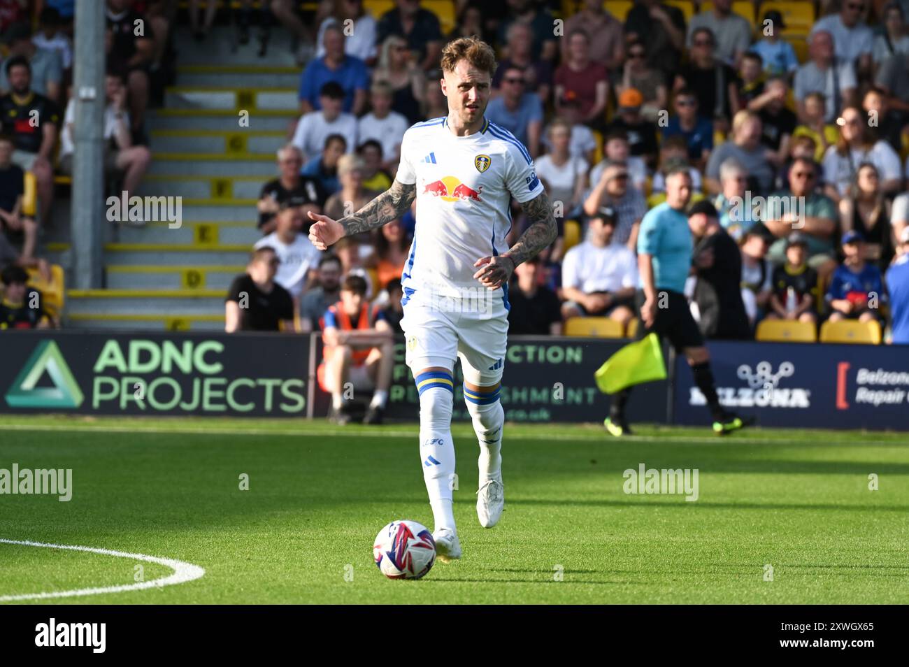 Harrogate Town play Leeds United in a pre-season friendly at The ...