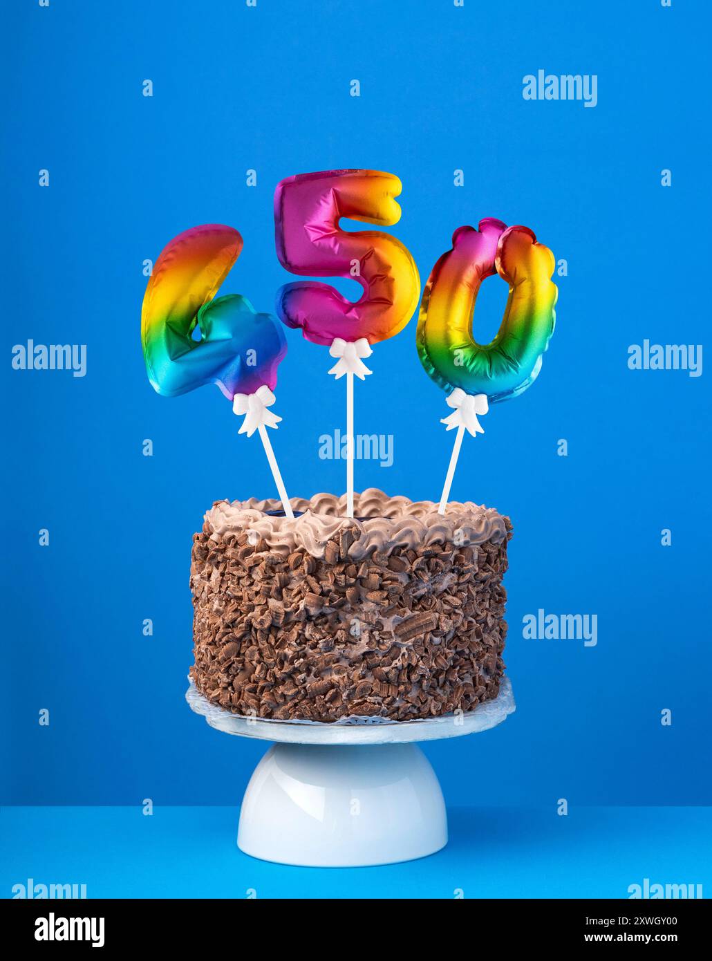 Balloon 450 hi-res stock photography and images - Alamy