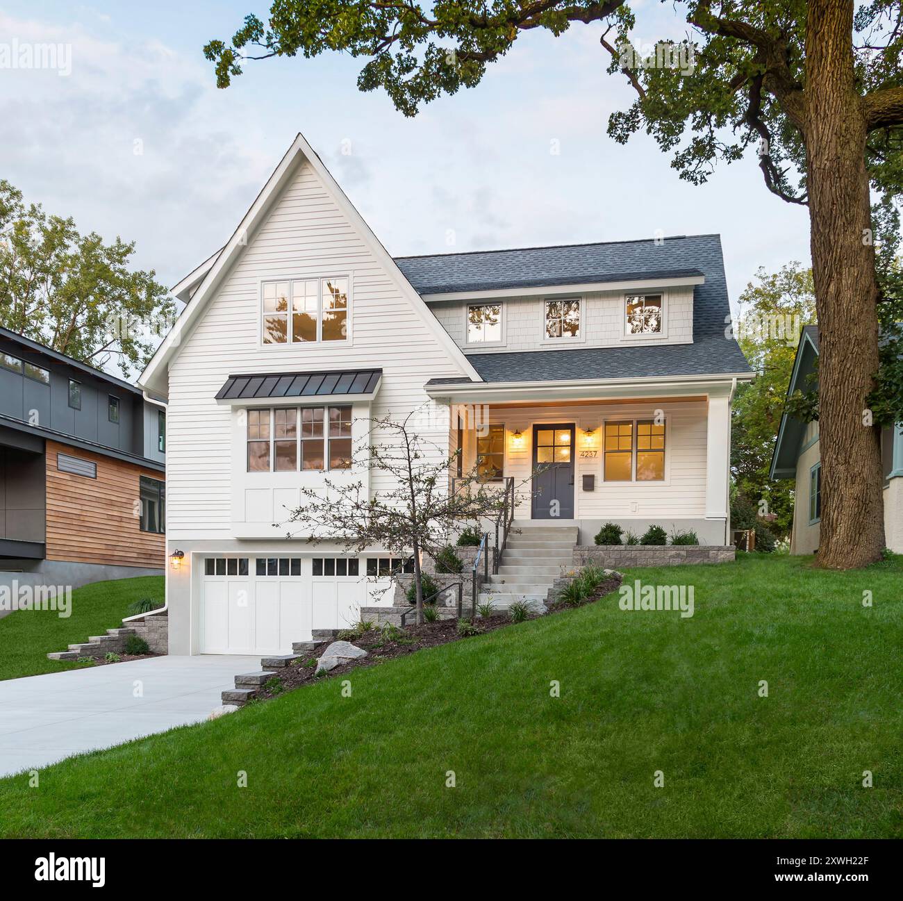 Modern clapboard house porch hi-res stock photography and images - Alamy