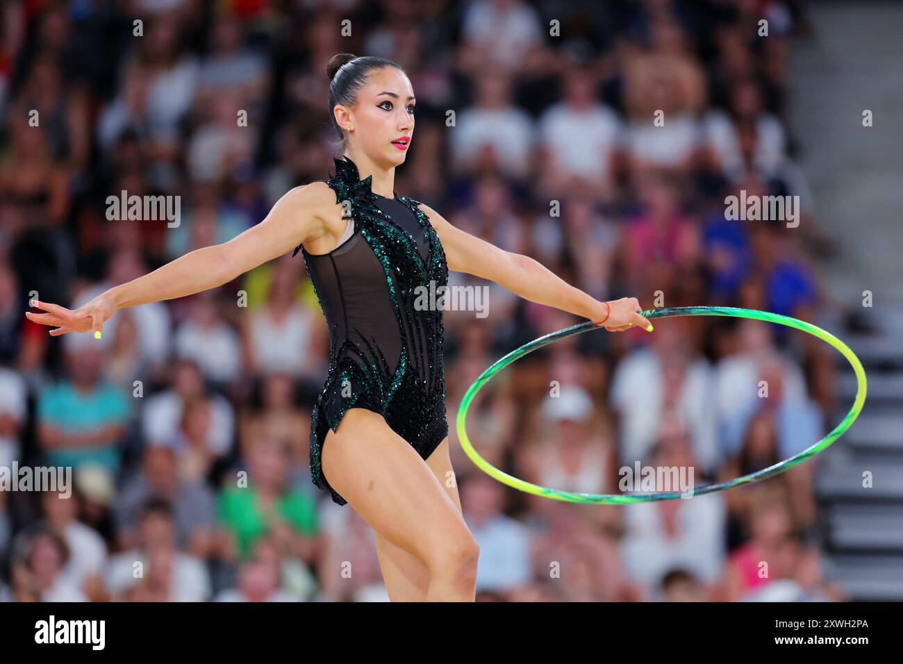 Paris, France. 8th Aug, 2024. Alexandra Kiroi Bogatyreva (AUS) Rhythmic ...