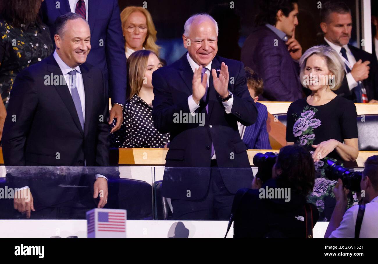 Chicago, United States. 19th Aug, 2024. Second Gentleman Doug Emhoff (R ...