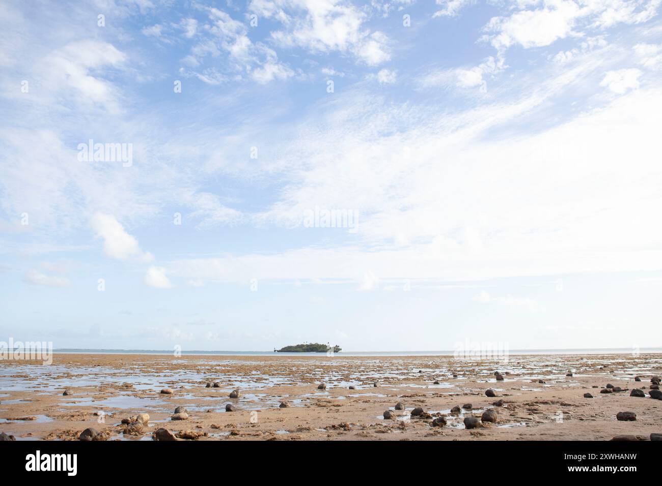 Empty beach on low tide hi-res stock photography and images - Alamy