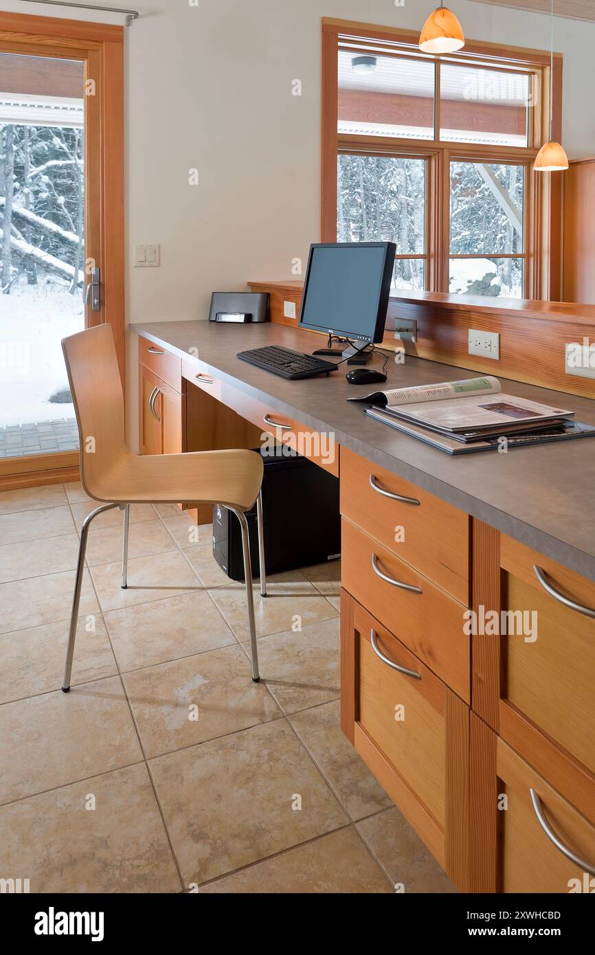 Loewen windows hi-res stock photography and images - Alamy