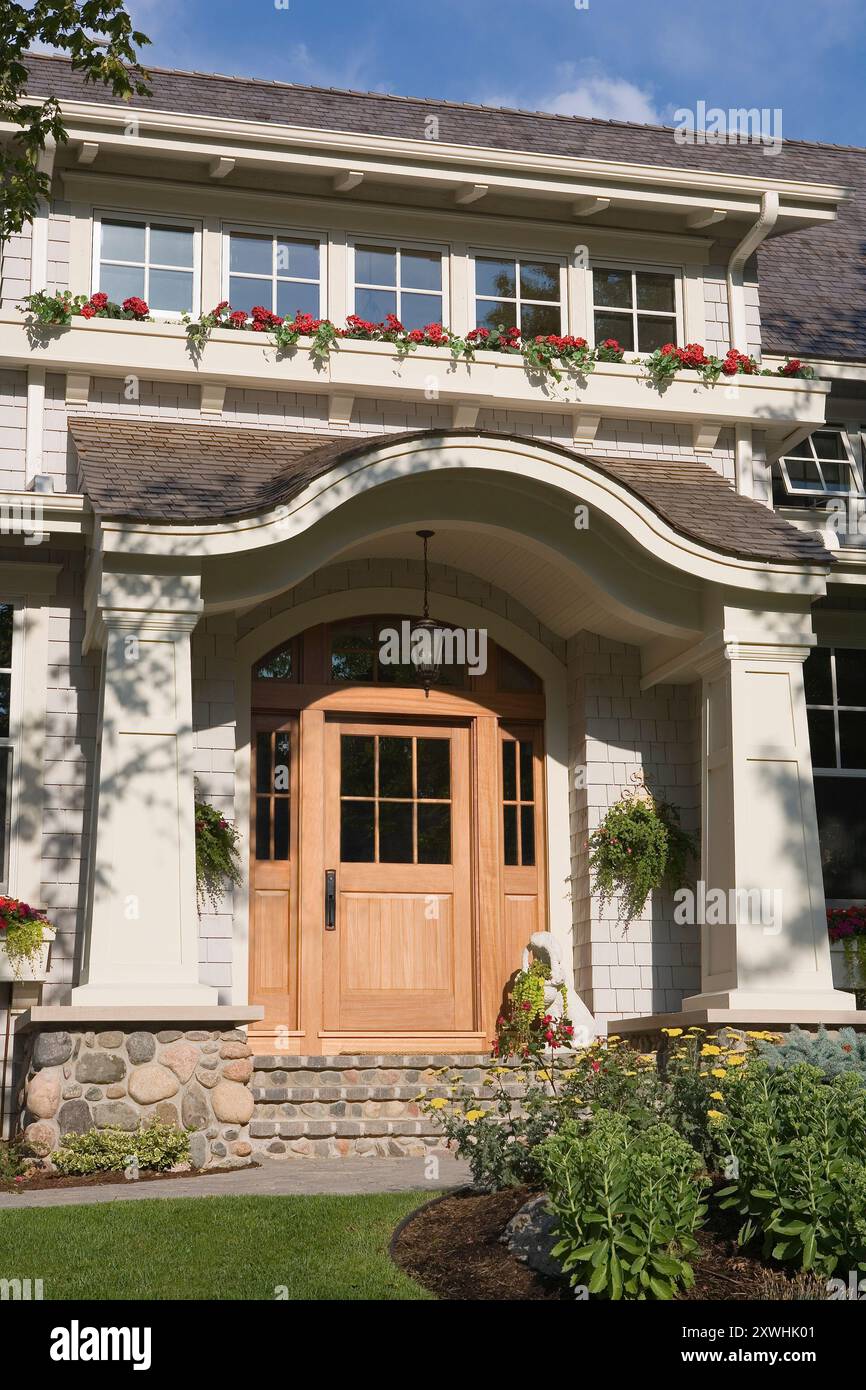 Curved House Design Front Entry Curved Porch Railing: The Ultimate In