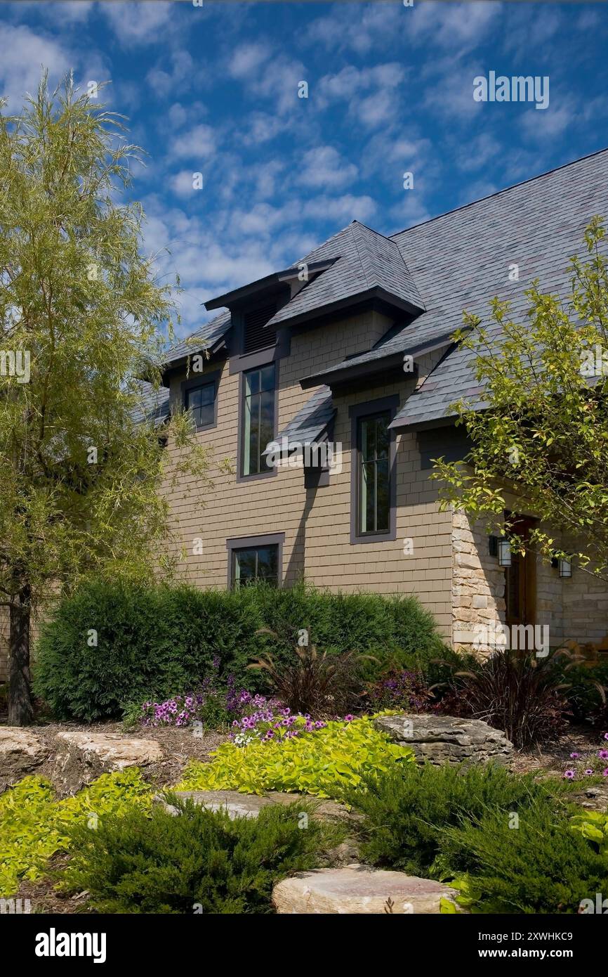 Hardi plank siding hi-res stock photography and images - Alamy