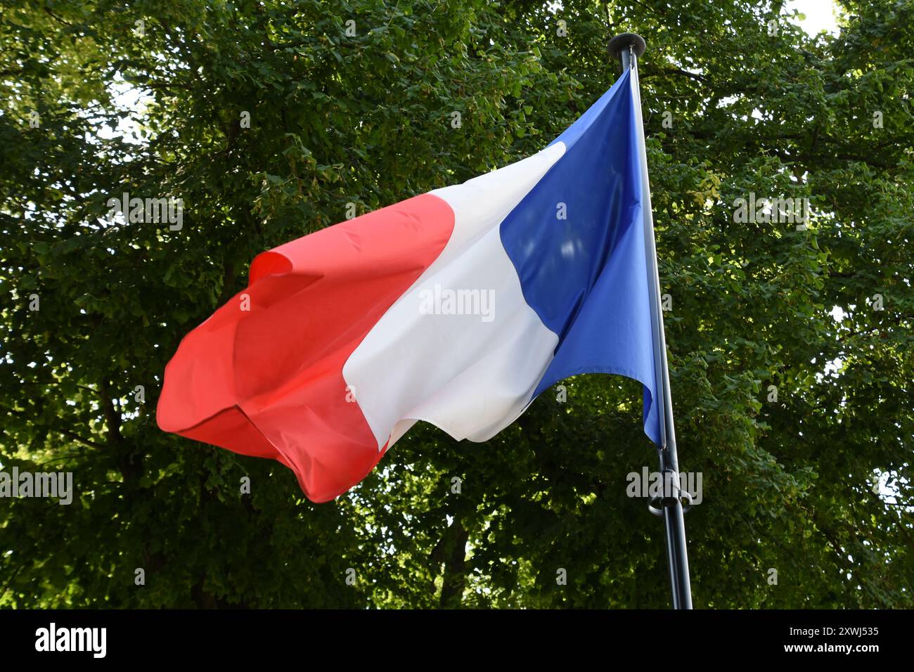 Drapeau francais tricolore hi-res stock photography and images - Alamy