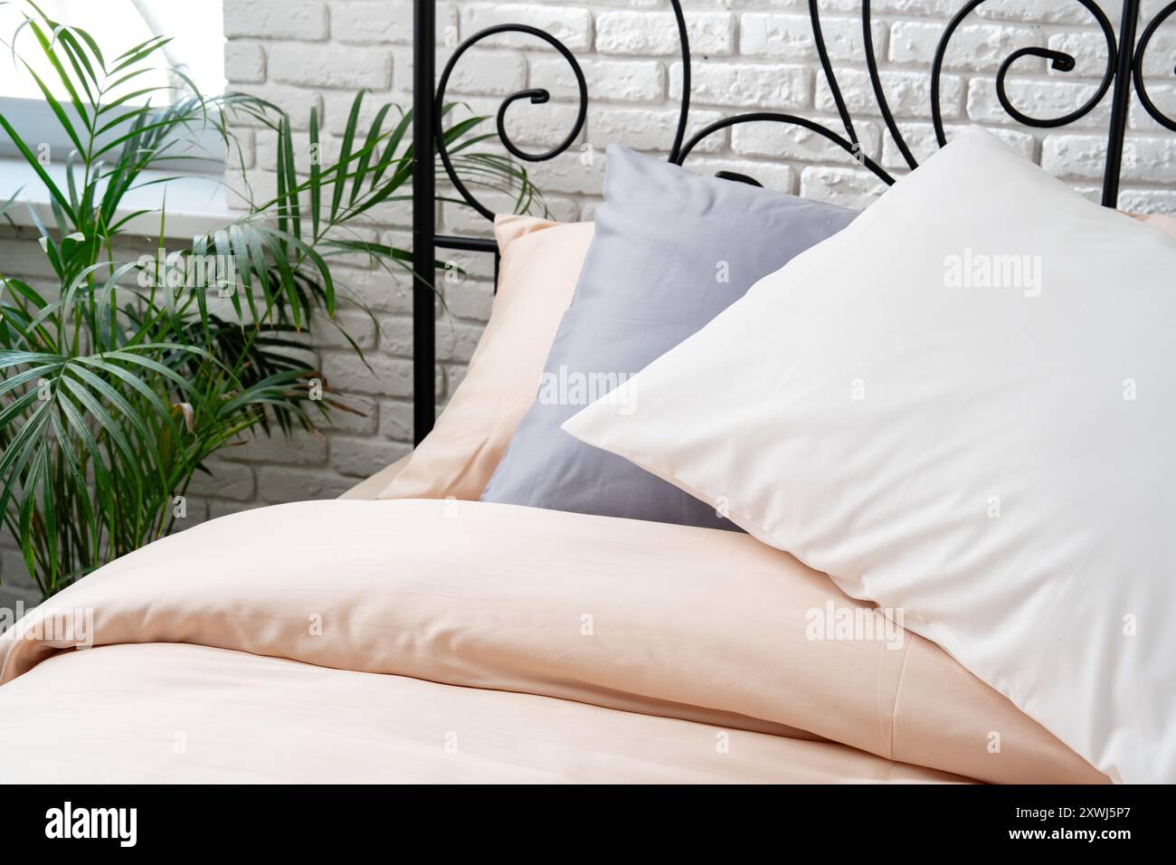 Bedding essentials hi-res stock photography and images - Alamy
