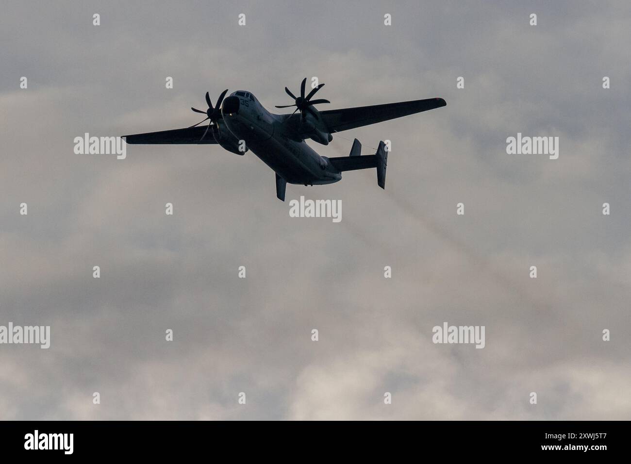 Grumman c2 greyhound transport aircraft hi-res stock photography and ...