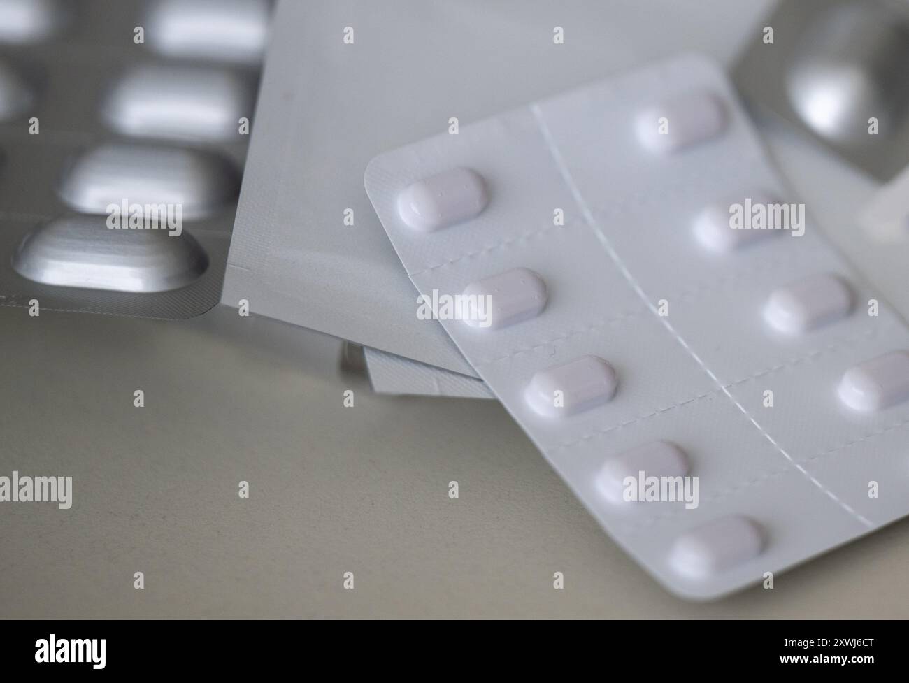 Fentanyl tablets hi-res stock photography and images - Alamy