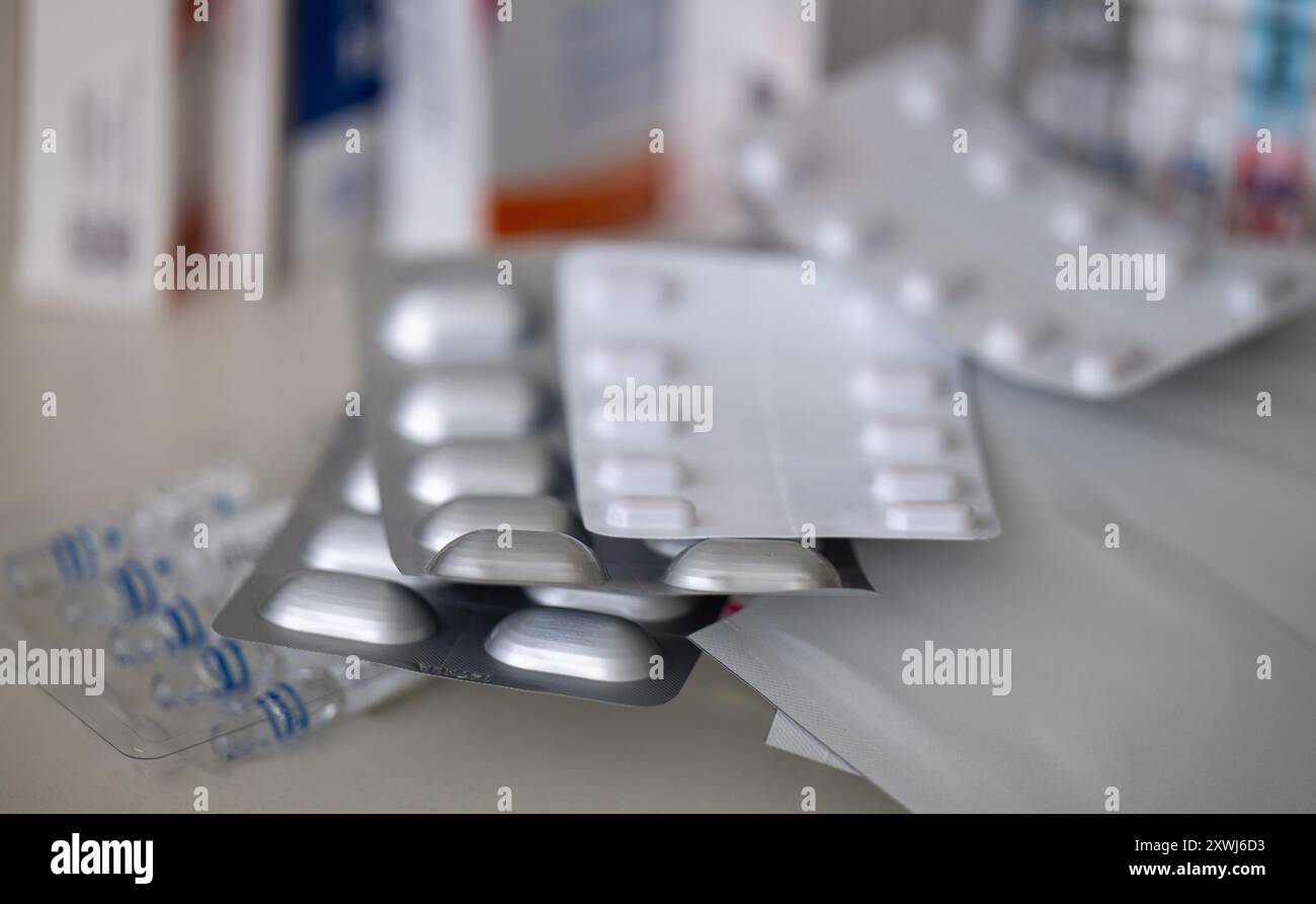 Fentanyl tablets hi-res stock photography and images - Alamy