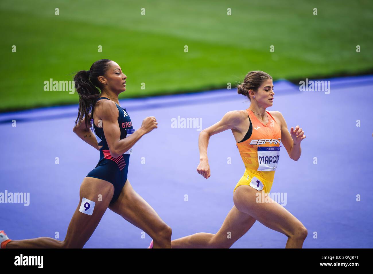 Agueda Marques participating in the 1500 meters at the Paris 2024 ...
