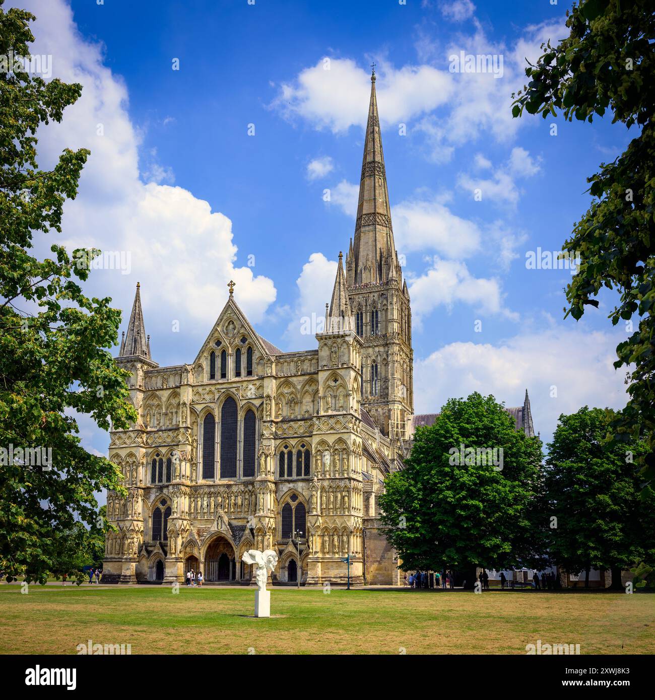 The front of Winchester Cathedral Stock Photo - Alamy