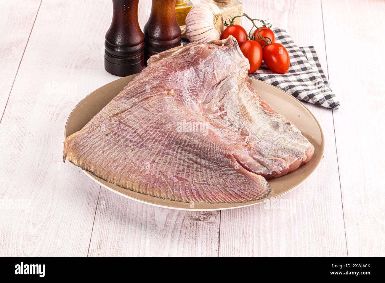 Uncooked ray wing hi-res stock photography and images - Alamy