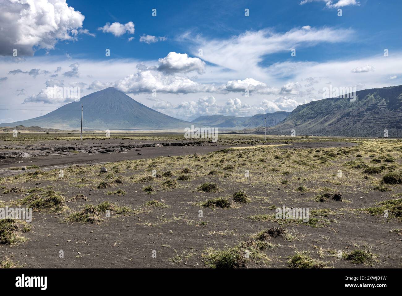 Ol Doinyo Lengai volcano,"The Mountain of God", volcanic ash, Lake ...