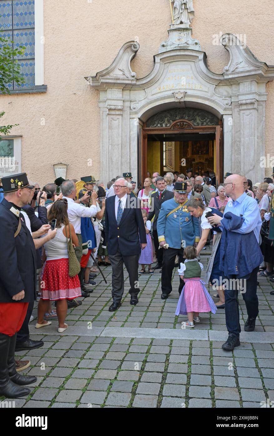 Hintergrund zum 18 geburtstag hi-res stock photography and images - Alamy