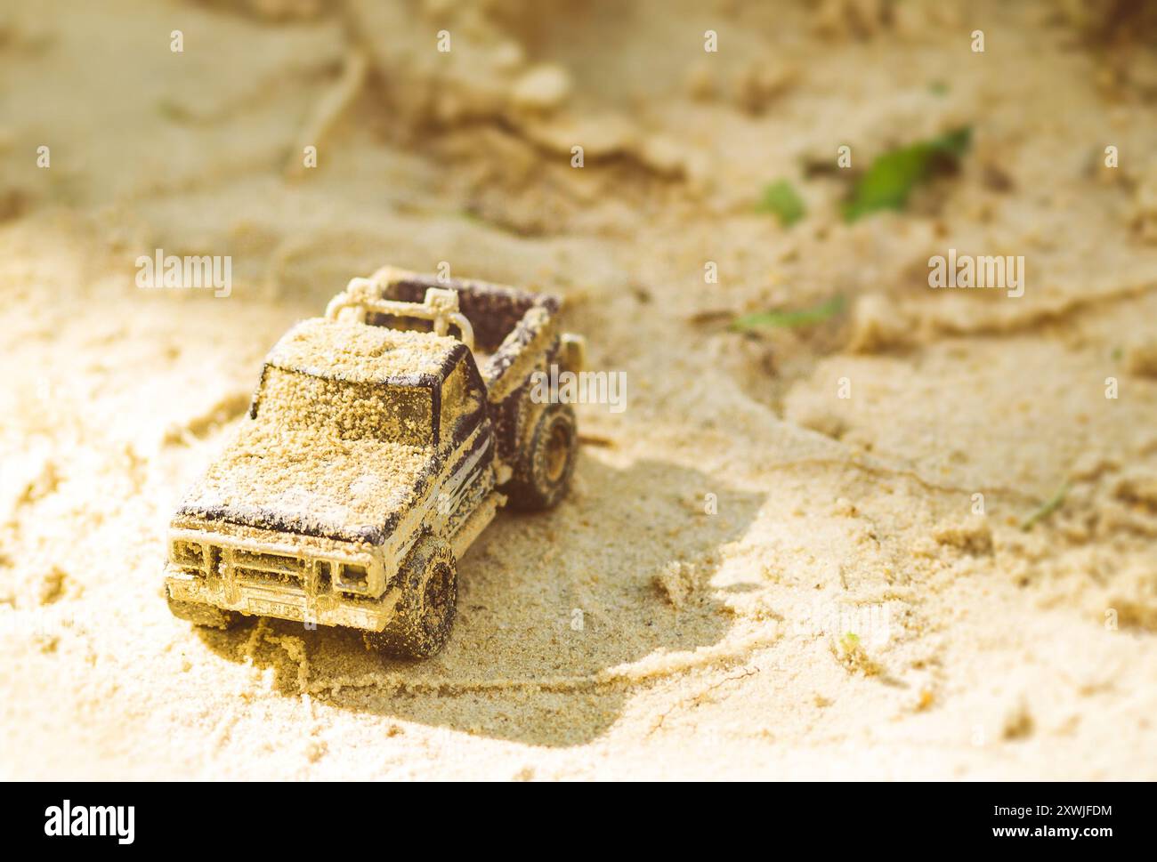 toy off-road truck among sand dunes Stock Photo - Alamy