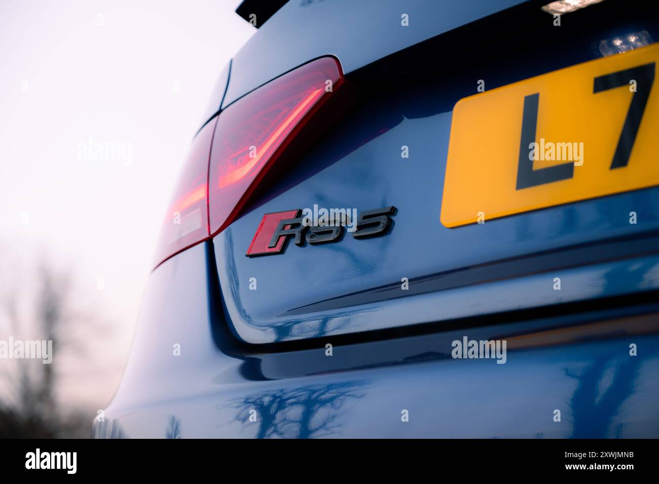2014 Audi RS5 - Sepang Blue Stock Photo - Alamy