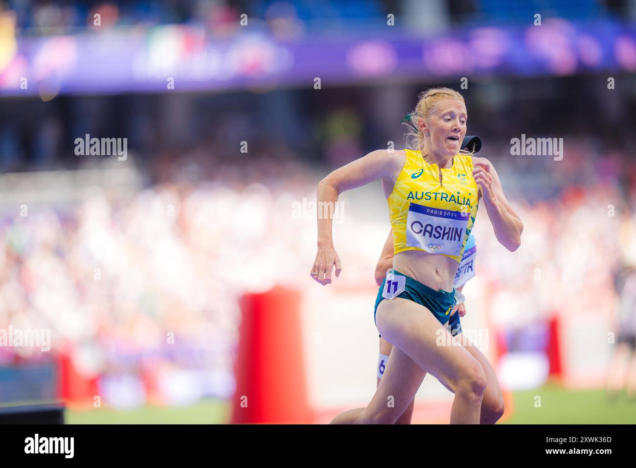 Amy Cashin participating in the 3000m Steeplechase at the Paris 2024 Olympic Games Stock Photo ...