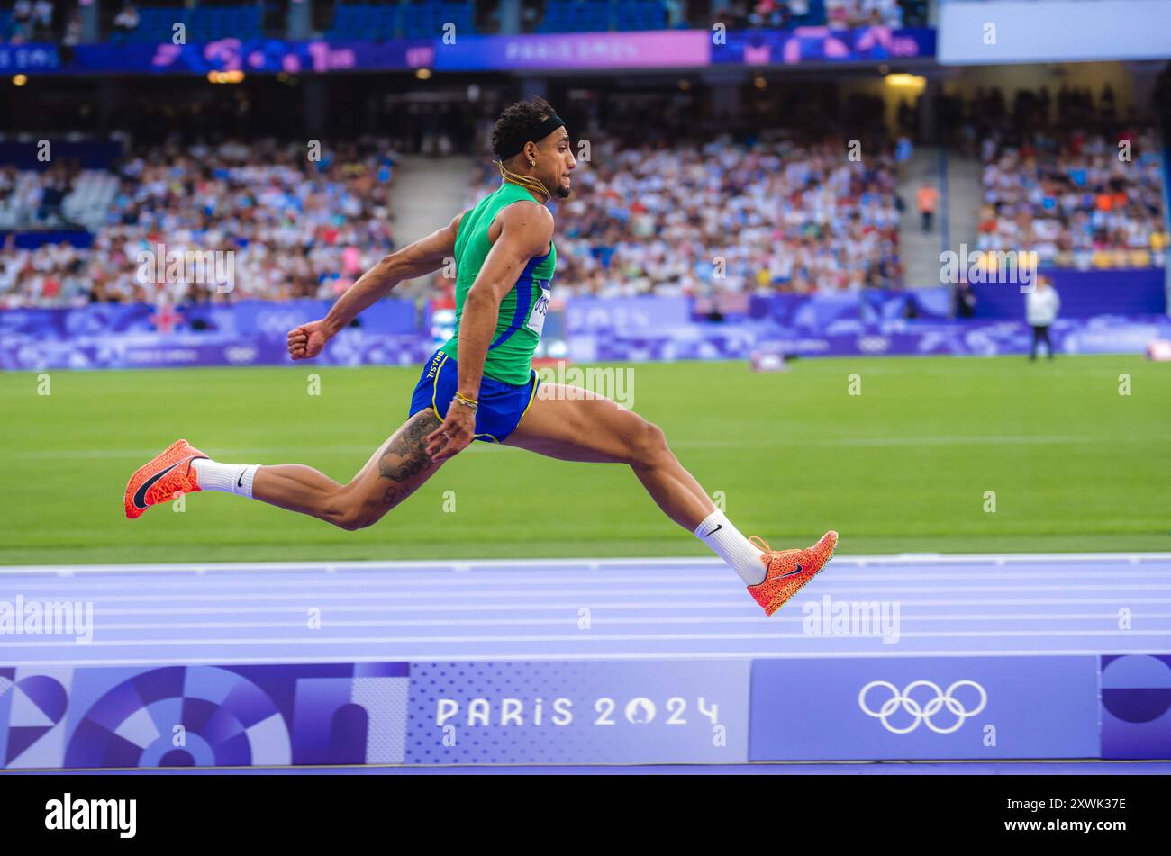 Almir dos Santos participating in the Triple Jump at the Paris 2024 ...