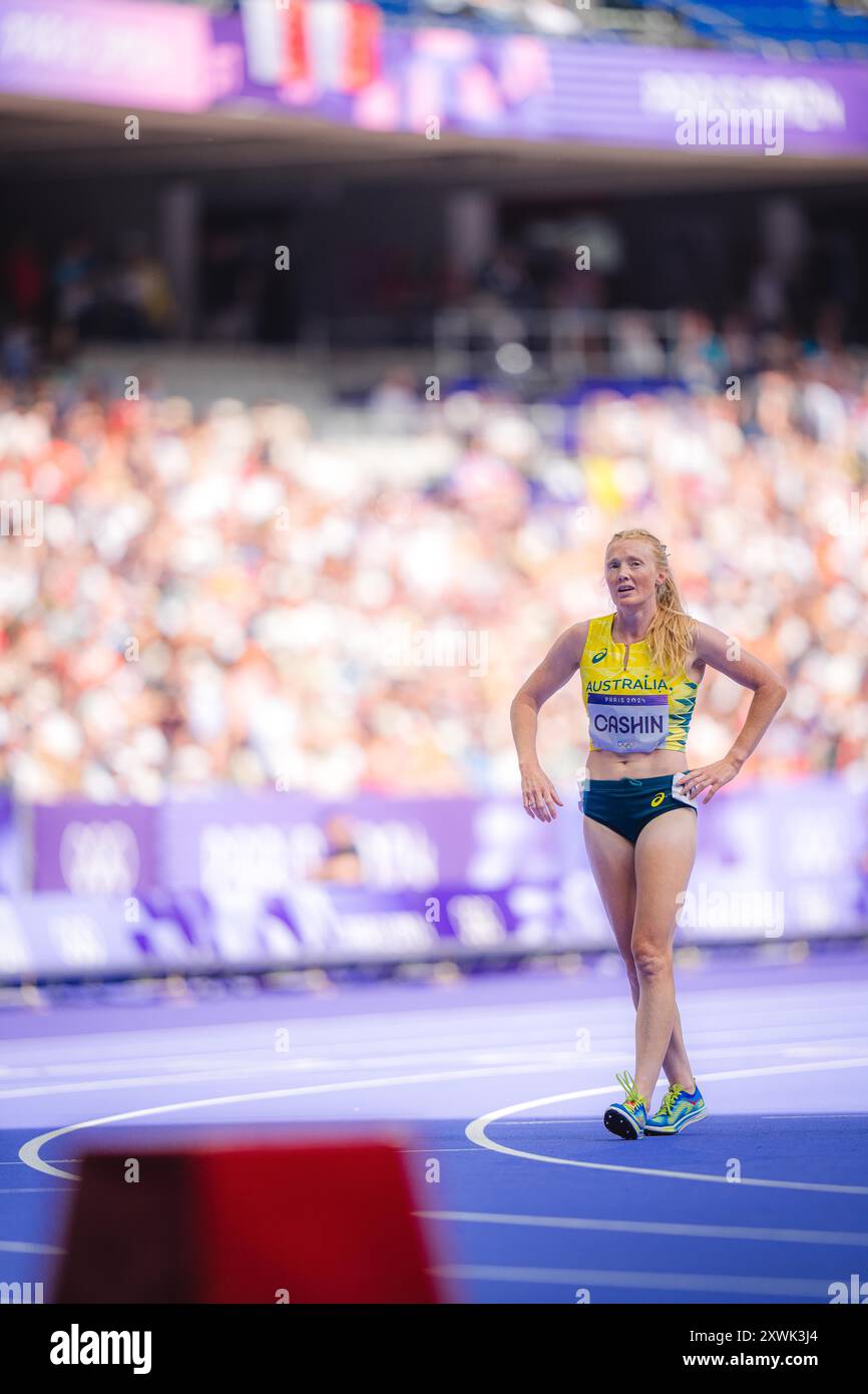 Amy Cashin participating in the 3000m Steeplechase at the Paris 2024 ...