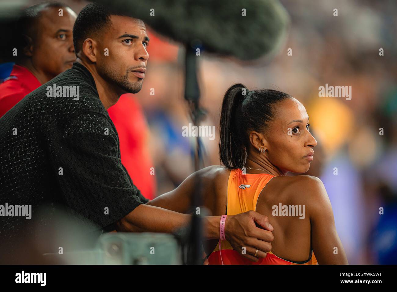 Ana Peleteiro sad and crying with her husband Benjamin Campaoré ...